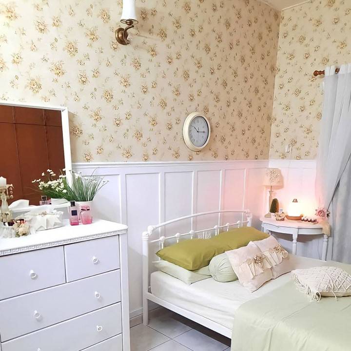 DIY Batten Wall - Koleksi Dinding dari Pinterest